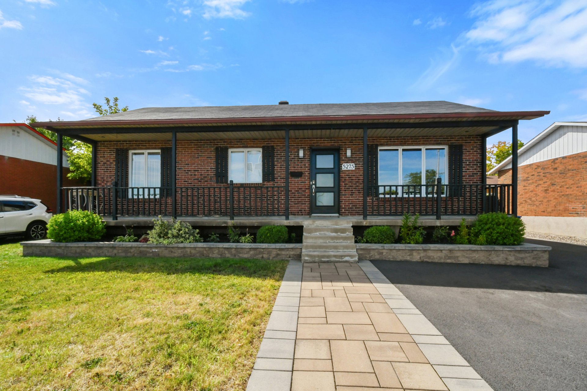 5275, Av. Raoul, Longueuil (Saint-Hubert), QC, J3Y7P7 - Maison de plain ...