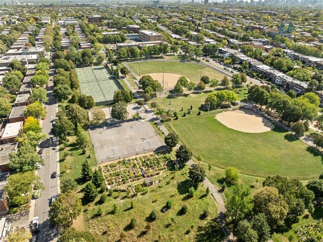 Multiplex for sale in Montréal – Proprio Direct