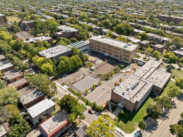 Multiplex for sale in Montréal – Proprio Direct