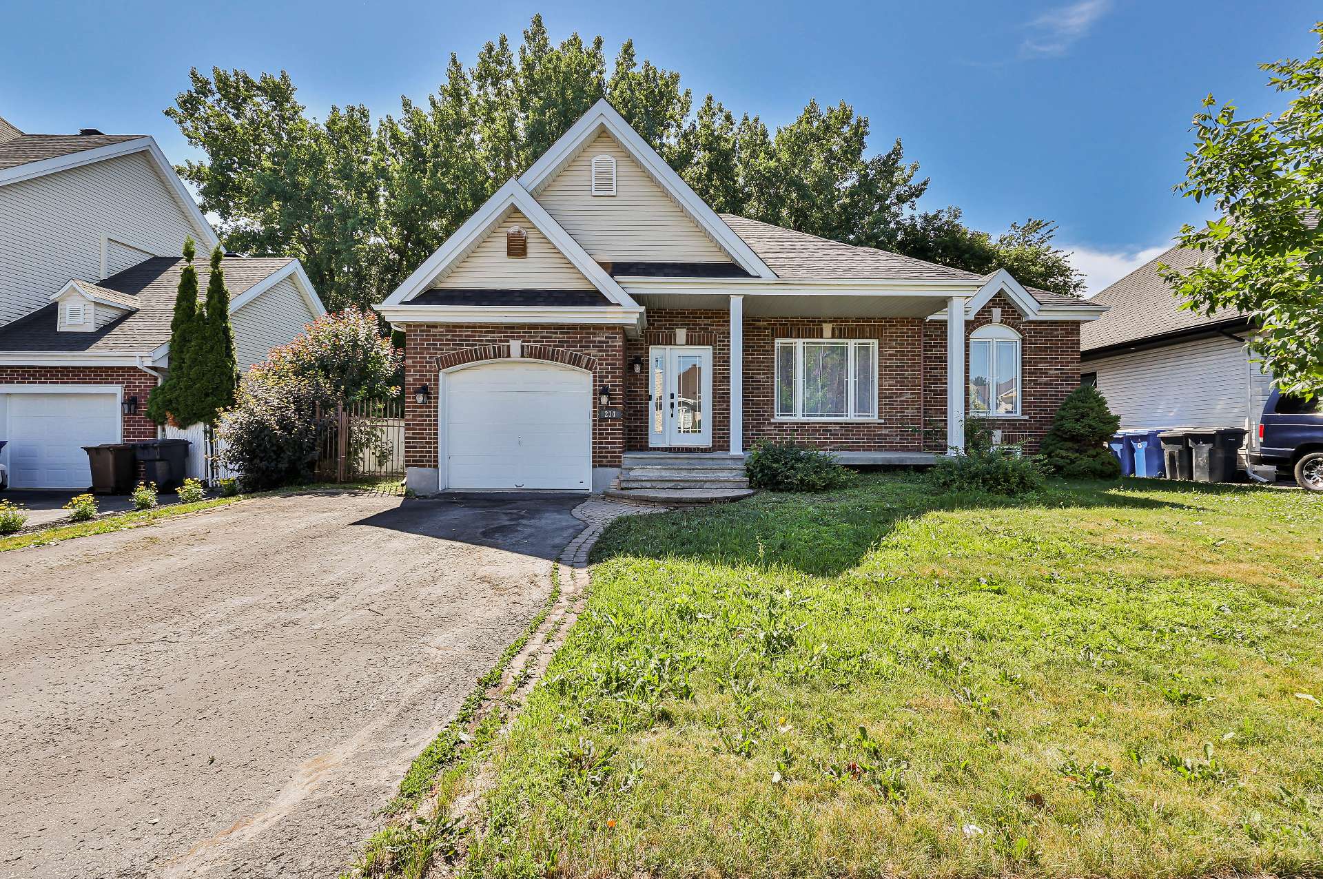 234, Rue des Jaseurs, Terrebonne (Lachenaie), QC, J6V1M7 - Maison de ...