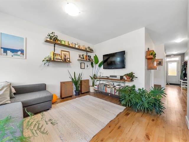 Multiplex for sale in Montréal – Proprio Direct